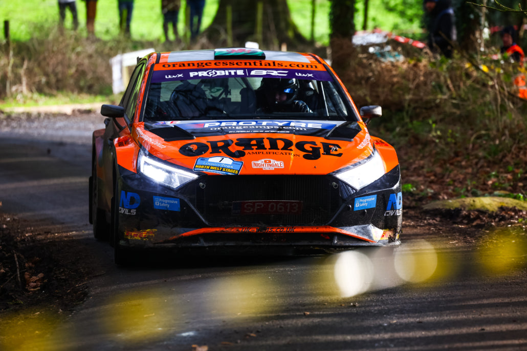 Williams mixes it with the best in the North West – Orange Music ...